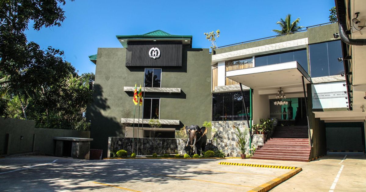 Mallika Hotel, Digana | Best Day