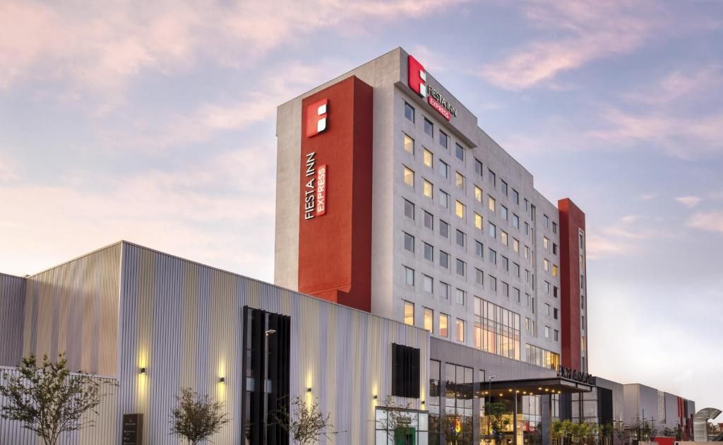 Fiesta Inn Express Puebla Explanada, Puebla | Best Day