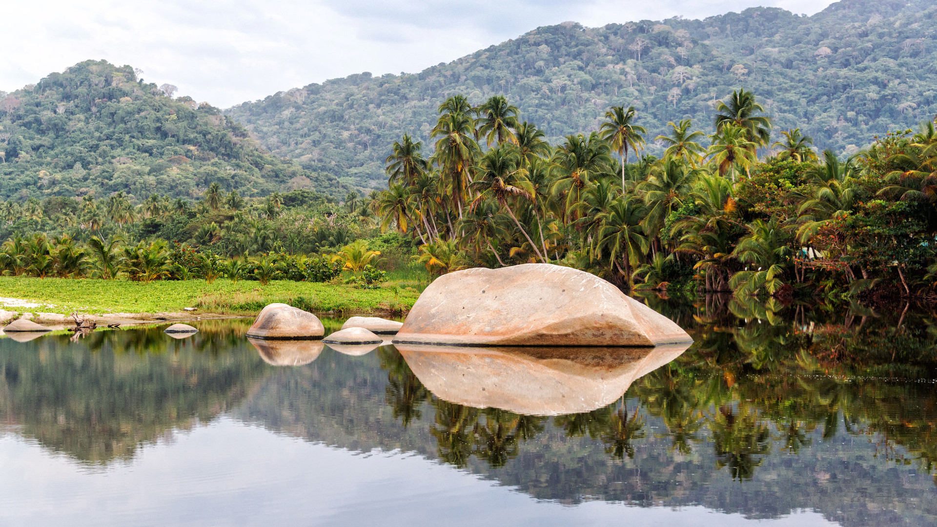 Pacotes de Viagens para Tervel | Pacotes Turisticos na Decolar