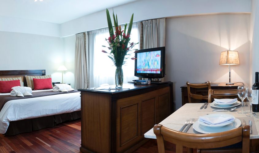 Argenta Tower Hotel And Suites, Buenos Aires | Hoteles en Despegar