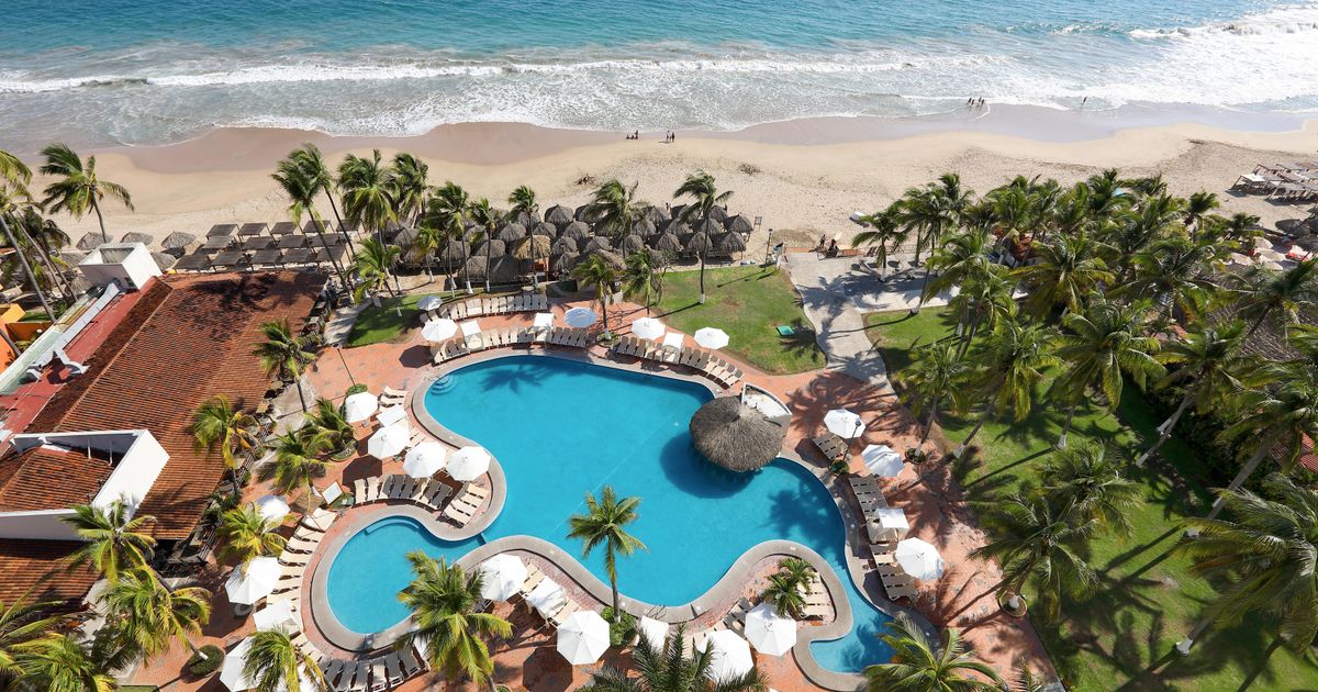 Emporio Ixtapa, Ixtapa Zihuatanejo | Best Day