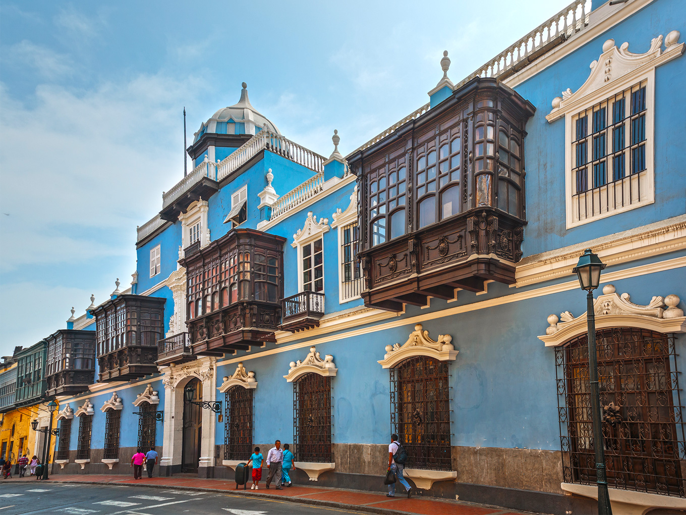 Vuelos a Perú. Reserva vuelos baratos a Perú | Despegar