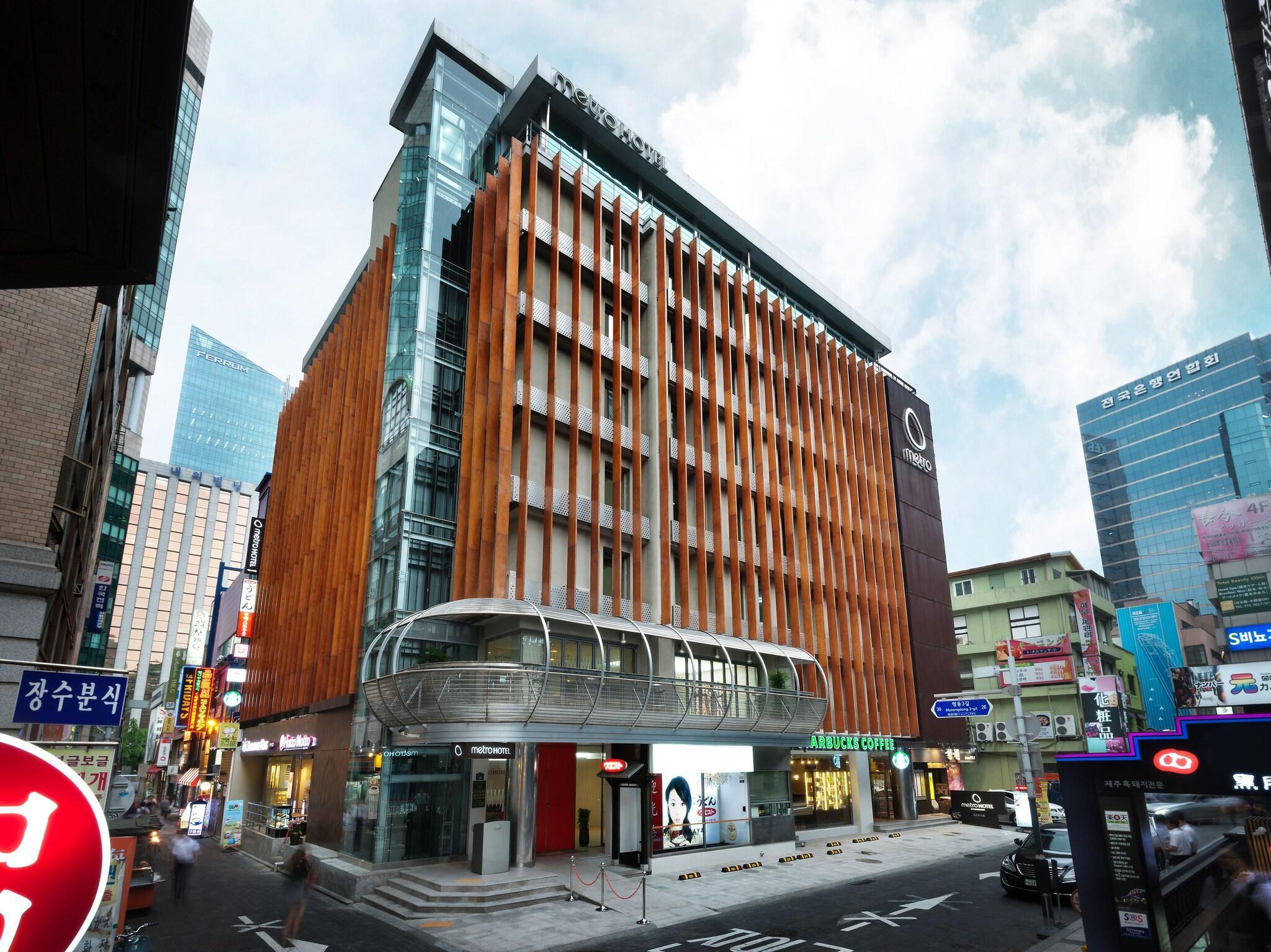 Metro Hotel Myeongdong Naesu | Hotéis na Decolar